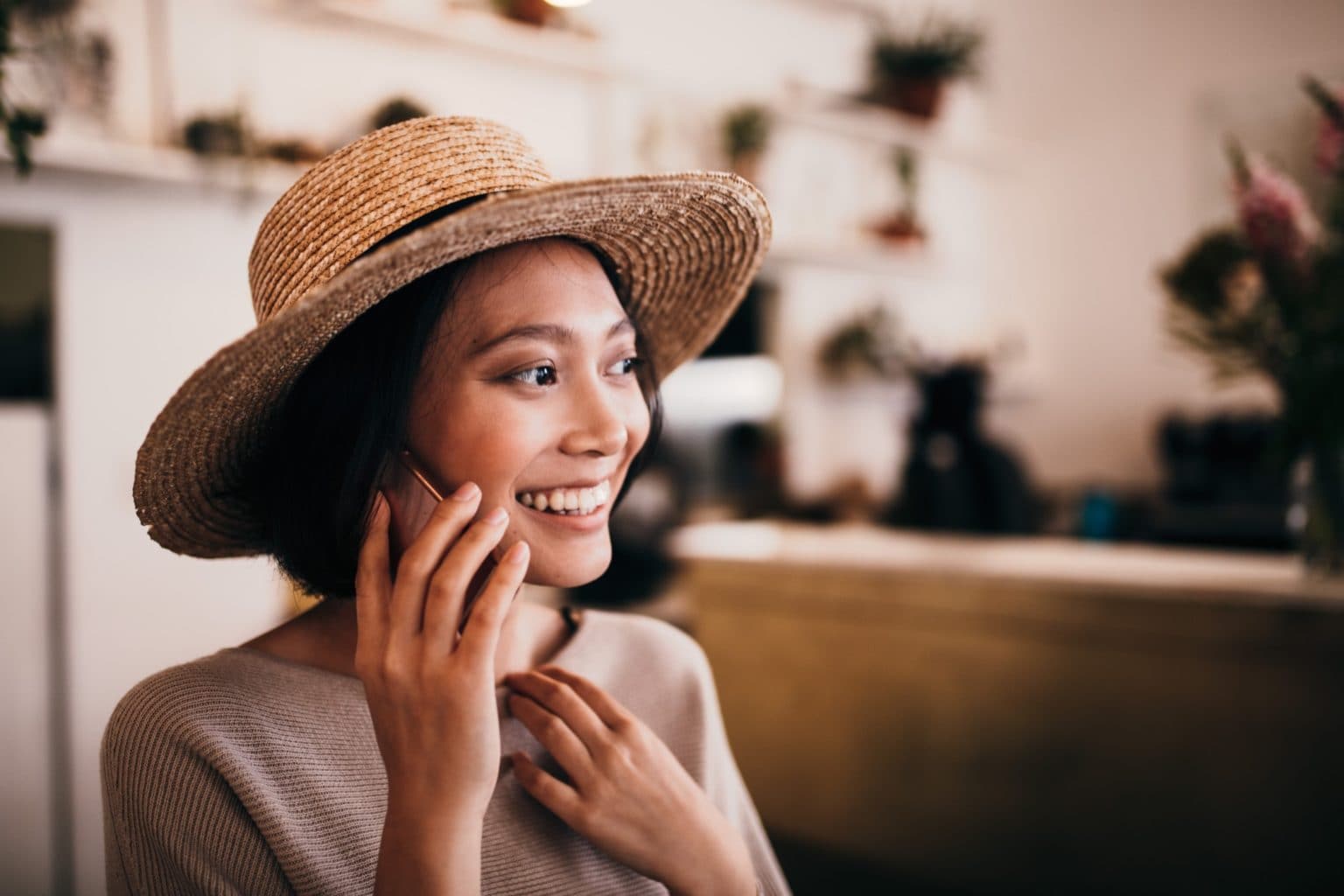 How To Be Mindful Of Others: 5 Simple Tips - Mindful of the Home
