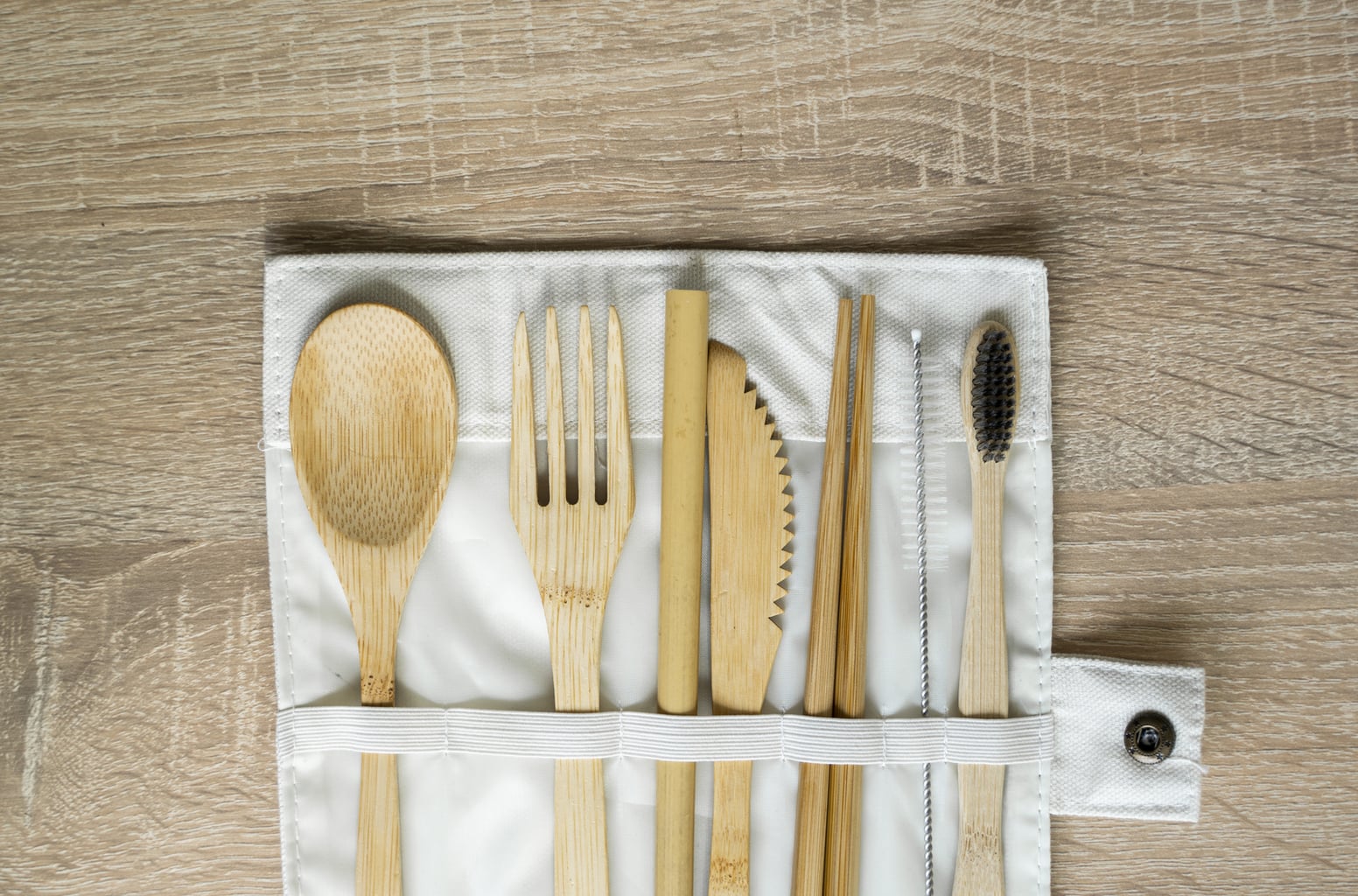 14 Single-Use Plastic Alternatives for a Sustainable Home - Mindful of ...